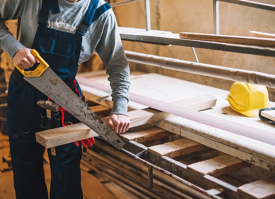 Best Carpenter Services - Royal Intergral Engineering & Contracting